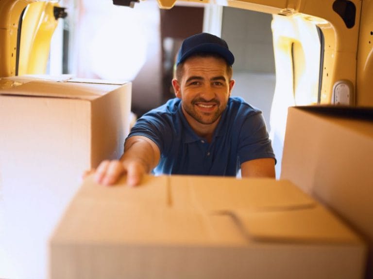 Como Enviar Encomenda pelo Correio: Guia Prático e Seguro - Blog da Central do Frete